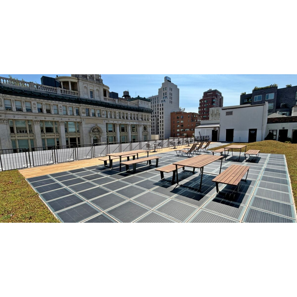 Onyx Solar launches walkable PV tiles - Setpile