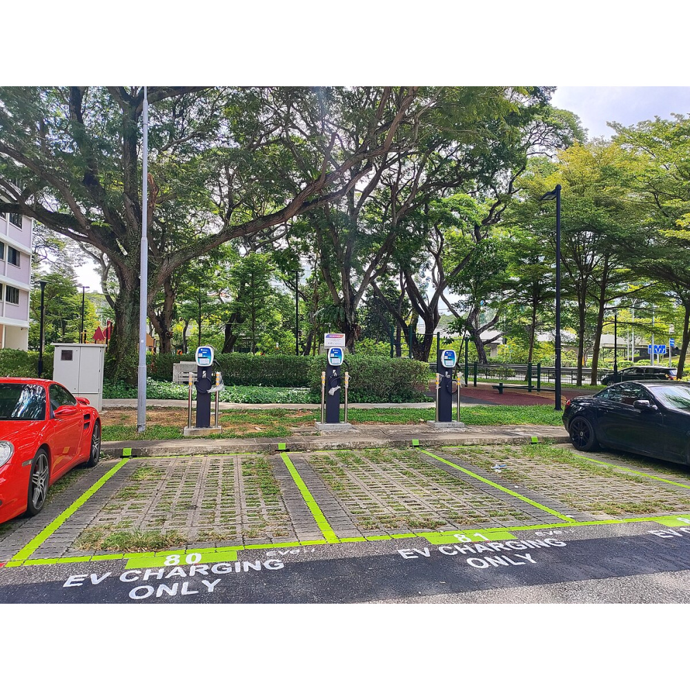 EV charging microgrid project powered by lead batteries - Setpile