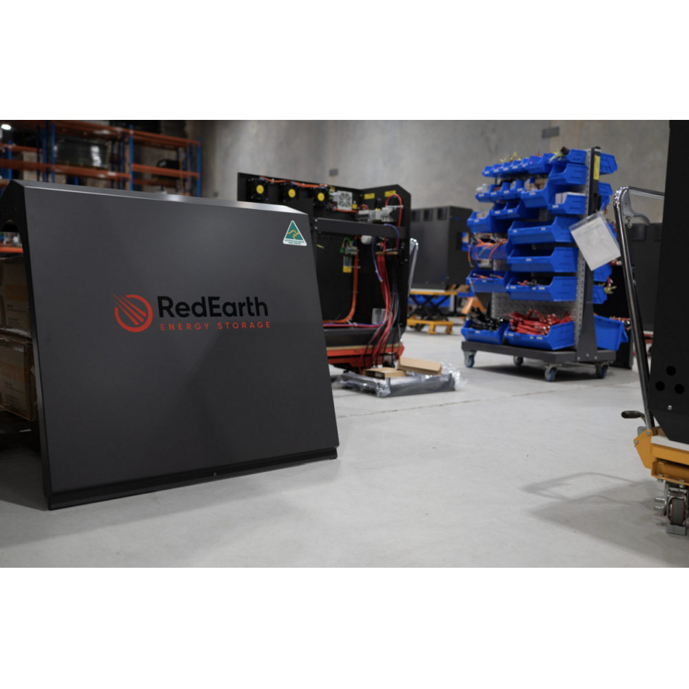 RedEarth launches ‘microgrid-in-a-box’ with solar, battery, EV charger ...