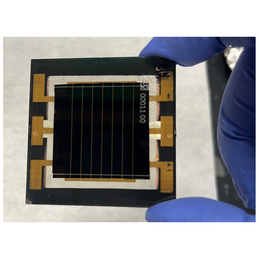 NREL, CubicPV achieves 24% efficiency for perovskite mini solar module - Setpile